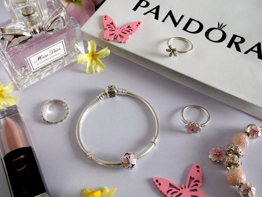 Pandora Spring Collection - Sandra News